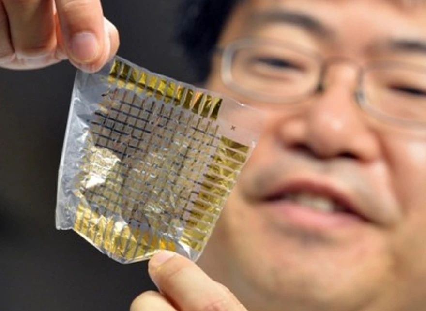 Crean un chip flexible que puede ser "implantado" en el cuerpo para ...