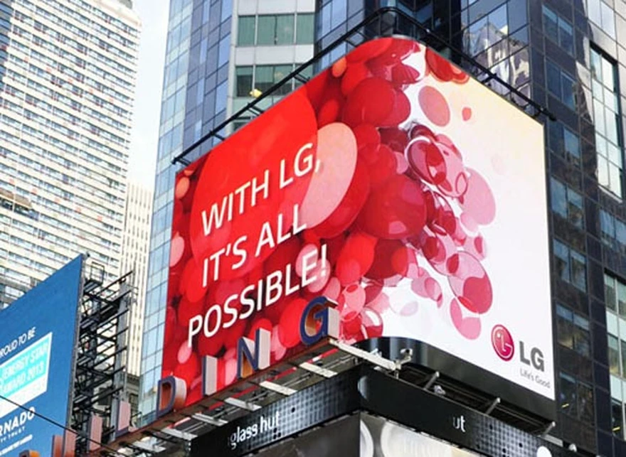LG reveló su nuevo slogan global con una campaña en Times Square