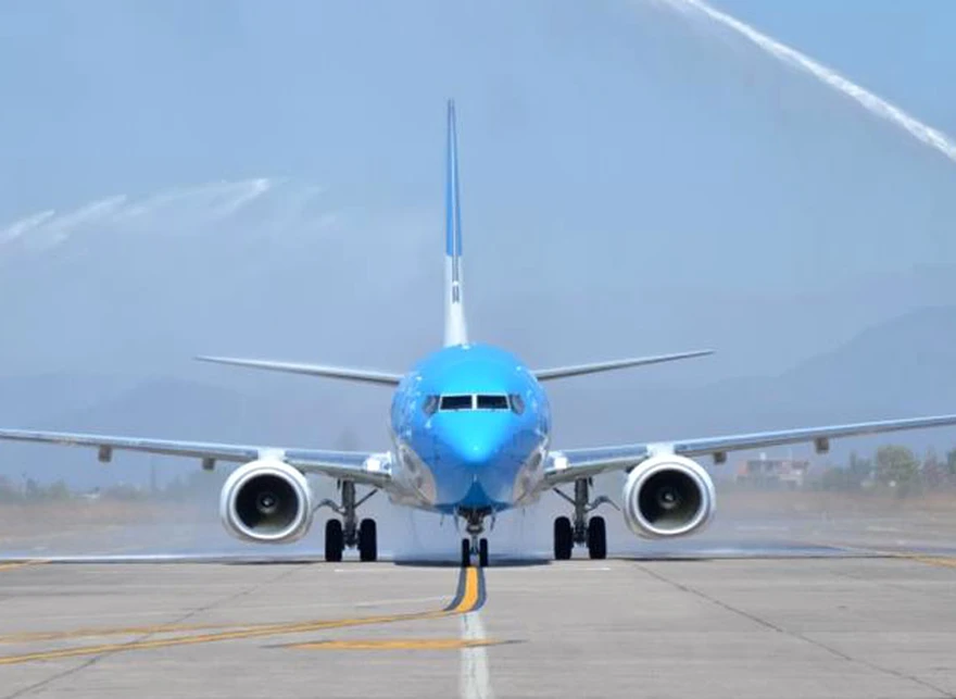 Aerolí­neas Argentinas incorporó un nuevo Boeing 737-800 a su flota y suma 84 aviones