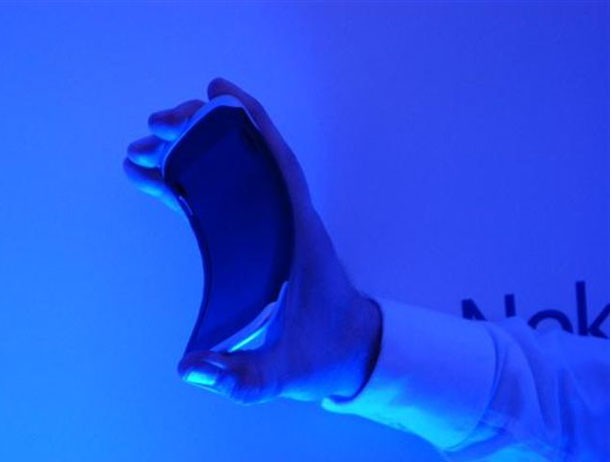 Nokia presenta una pantalla flexible para "smartphones"