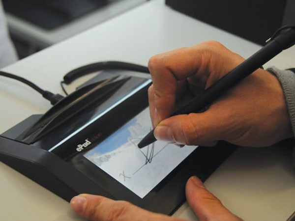 Firma digital: ya tiene en los documentos el mismo valor que la hológrafa