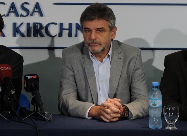 Pese a las crí­ticas, Daniel Filmus insistió con su visión sobre los ...