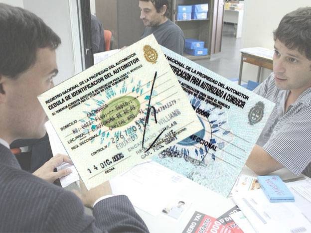 Adiós a la cédula verde: en diciembre debutará el nuevo sistema de ...